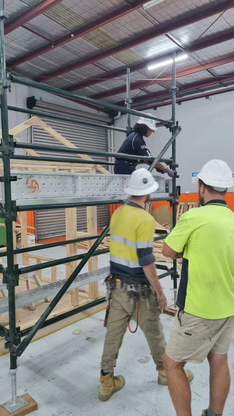 CPC30220 Certificate III In Carpentry CRICOS 104880J Austral CPC30220 Certificate III In Carpentry CRICOS 104880J Austral